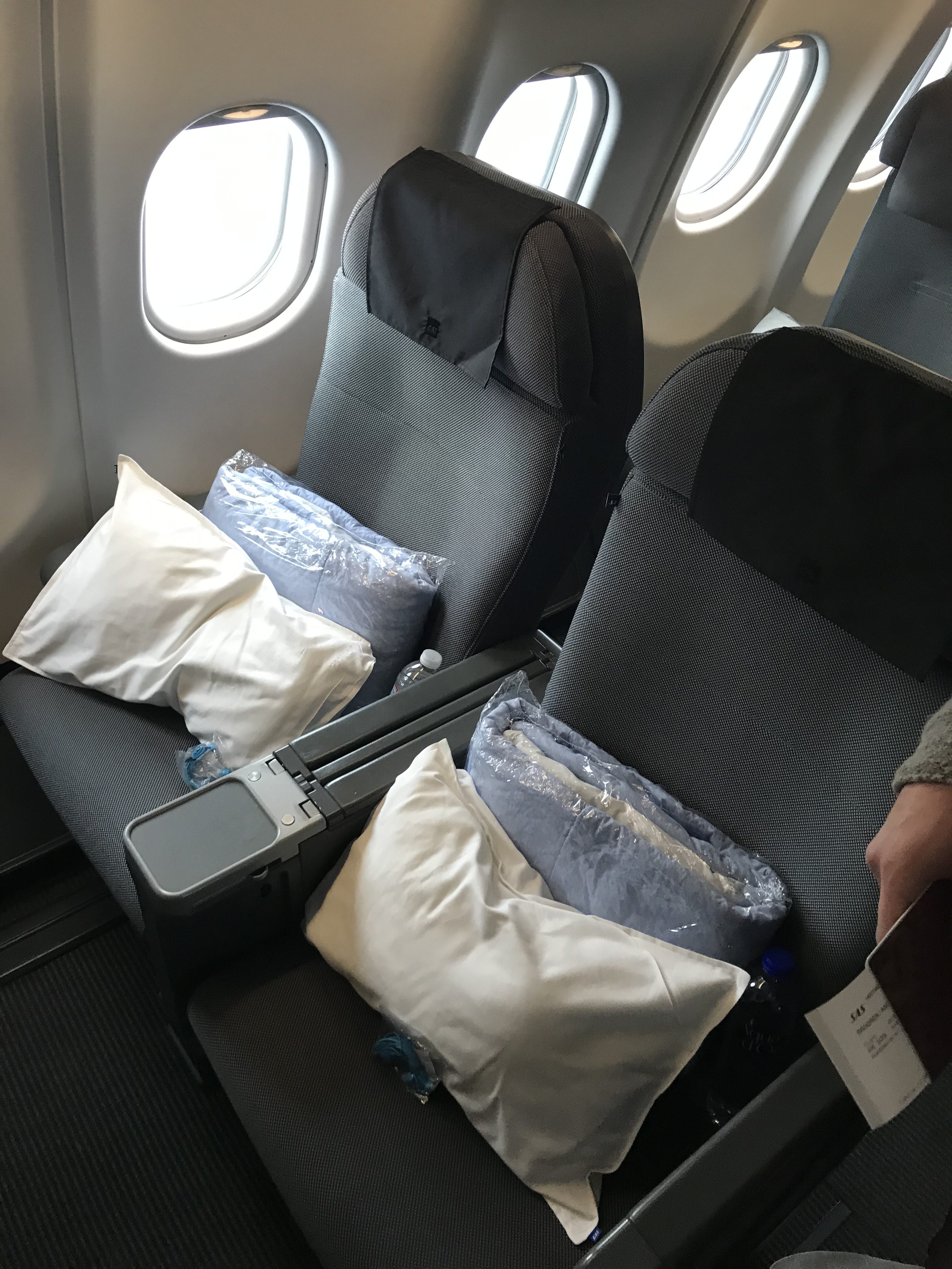 SAS Plus Stockholm Los Angeles - Såhär lyxigt är det — lite mera rosa