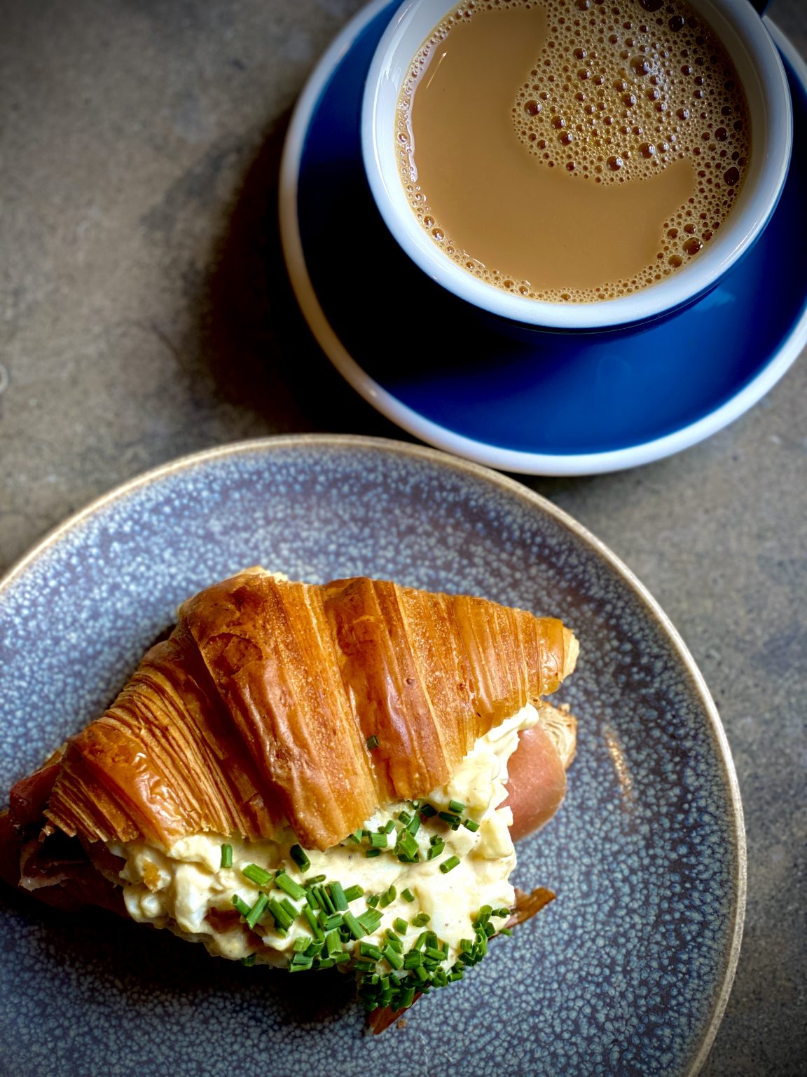 Simons Rosteri & Bageri - en caféoas i det historiska Linköping